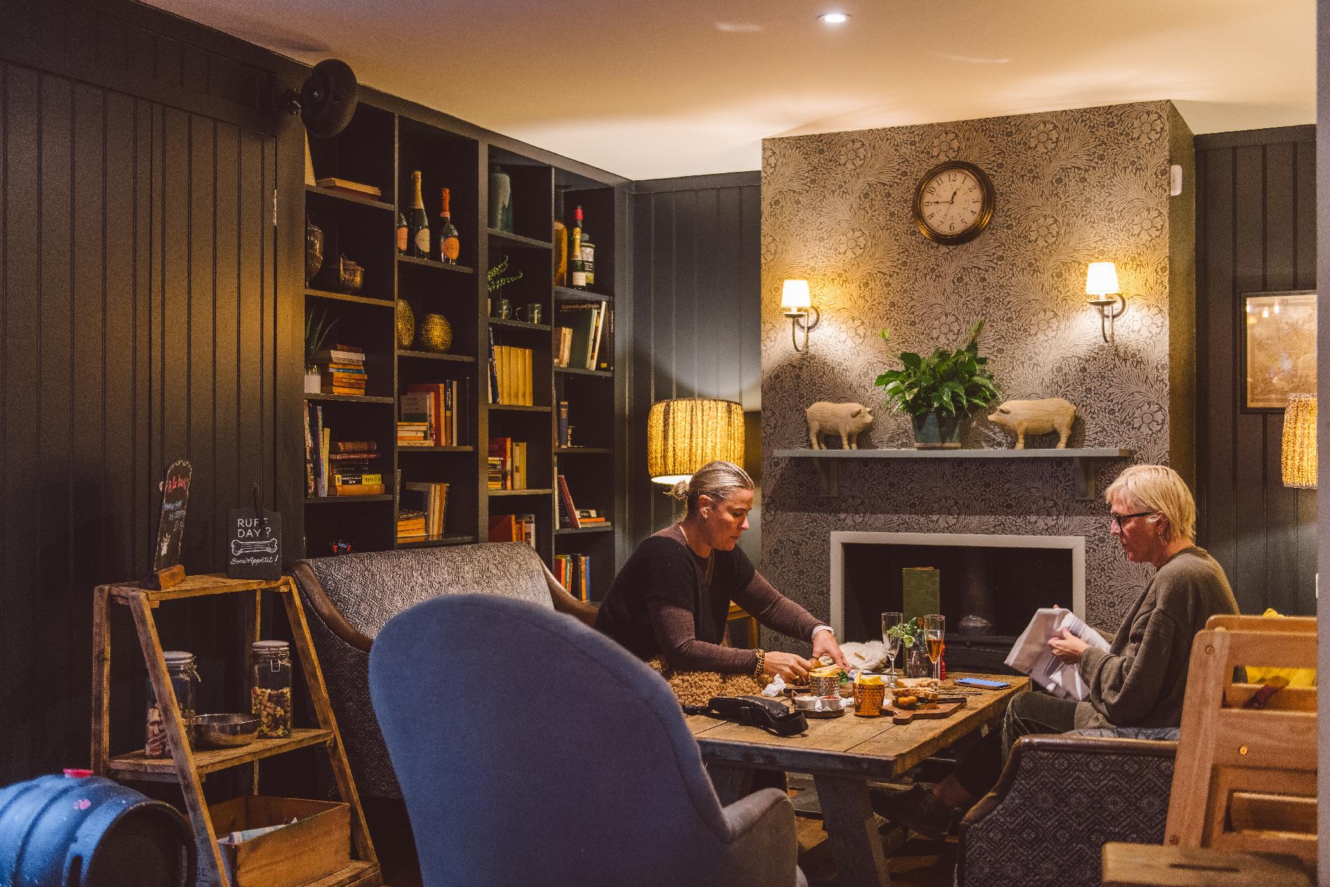 Main Menu | Bel & The Dragon, Churt